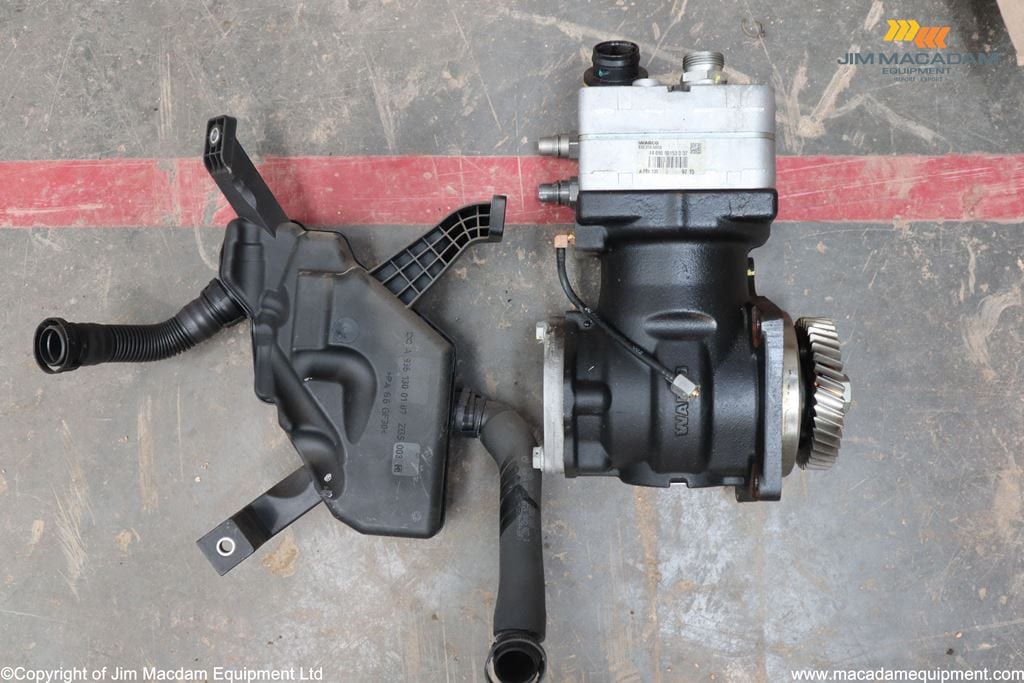 Wabco Air Compressor Mercedes Engine at Macadam Equipment
