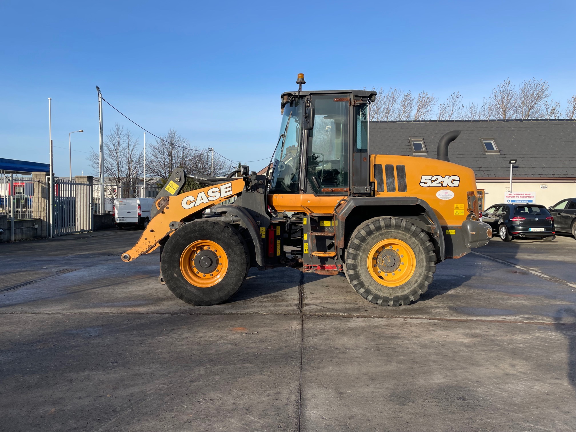 Case 521G Loading Shovel Year 2017 available - Macadam Equipment