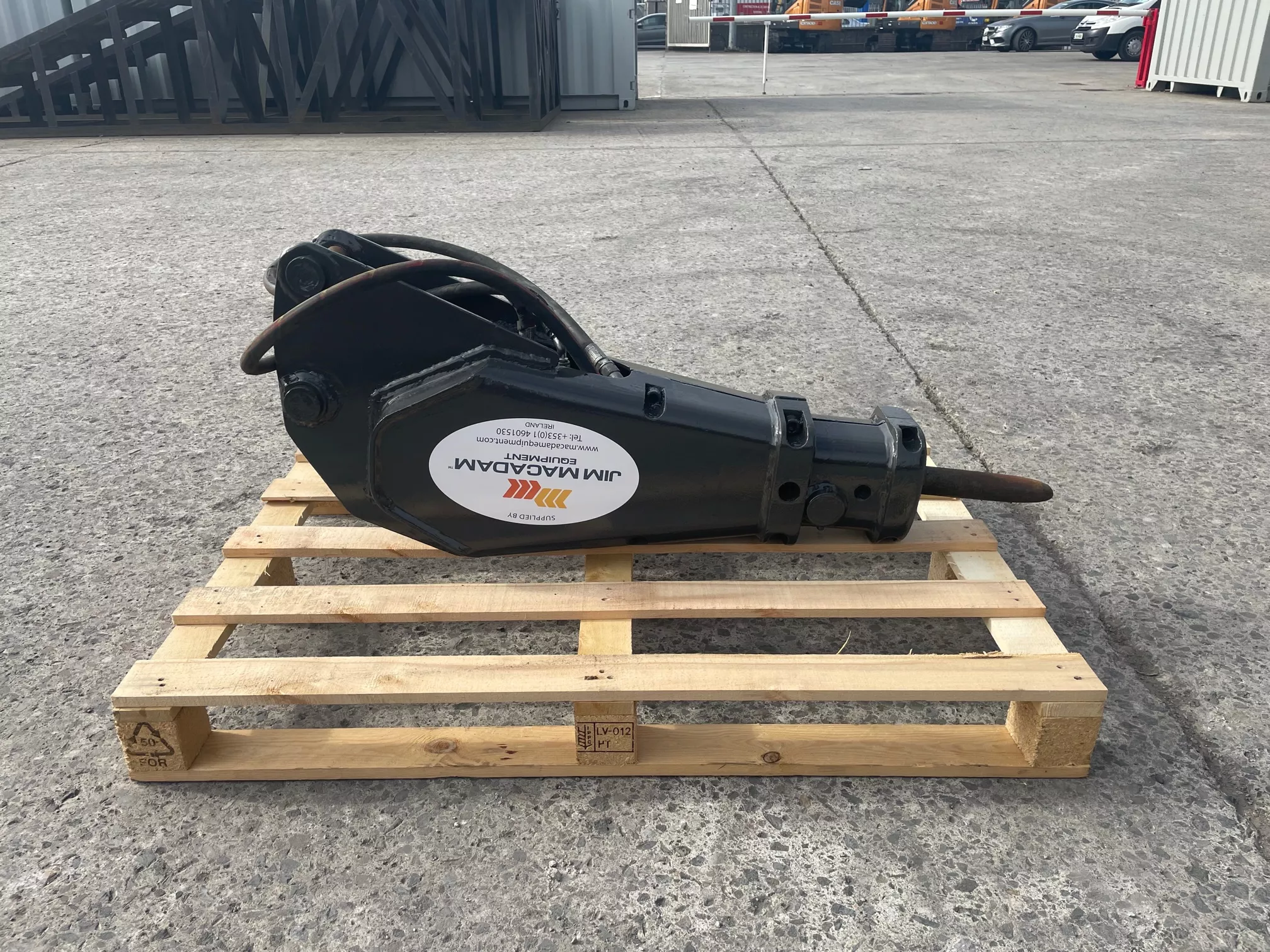 Case CB27SI Rockbreaker for sale at Macadam Equipment Ltd