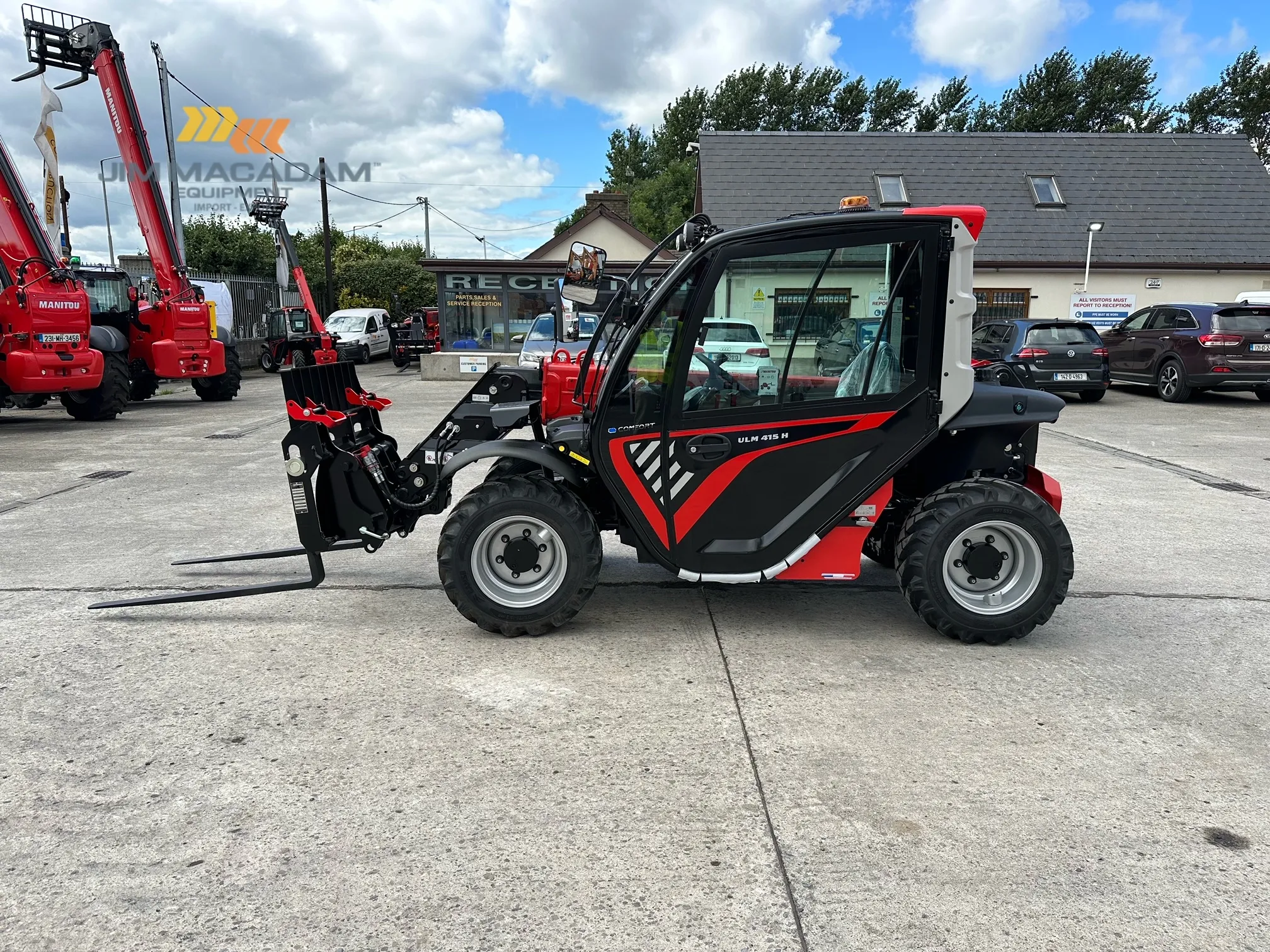Manitou ULM 415 H - Macadam Equipment