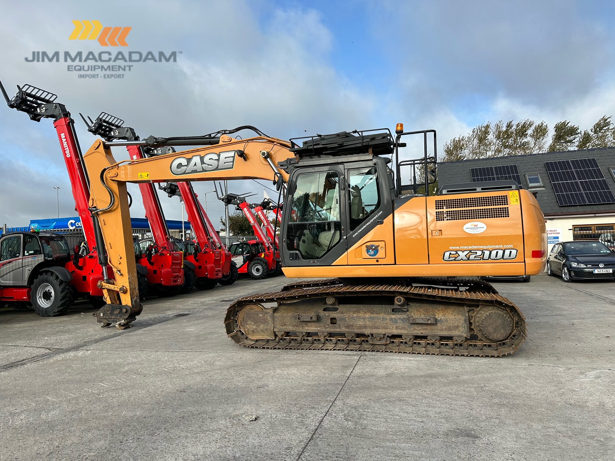 Case CX210D - Macadam Equipment