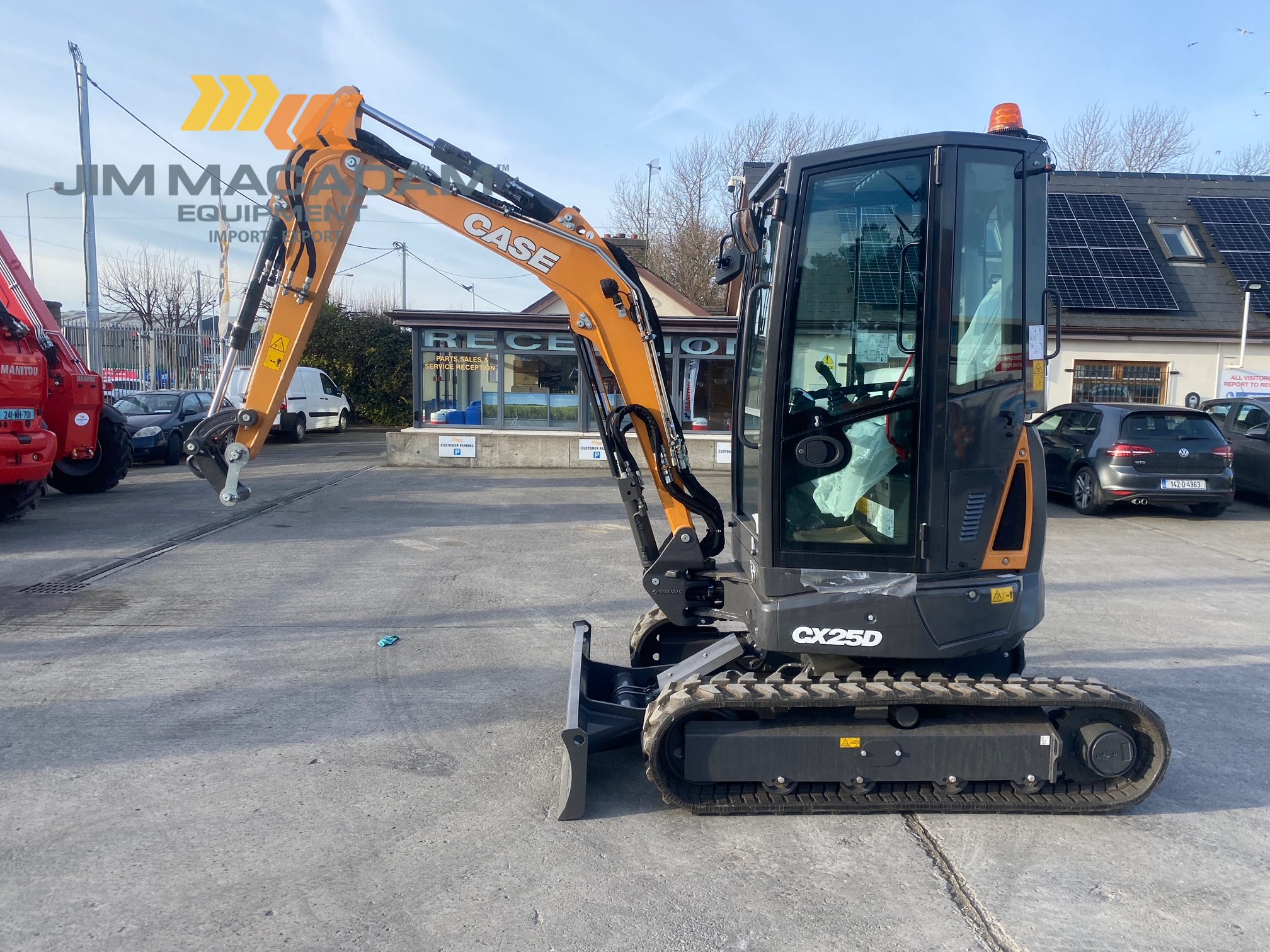 Case CX25 D - Macadam Equipment